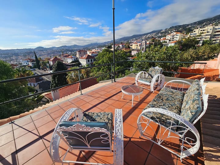 Peaceful, Secret Cottage With Two Terraces & View - 馬德拉