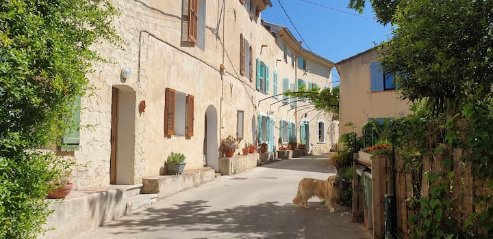 Maison De Village 60m² Proche De Sanary Sur Mer. - Sanary-sur-Mer