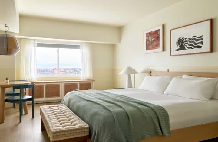 Wayfinder Newport | 2br Suite | Local Gateway - 紐波特
