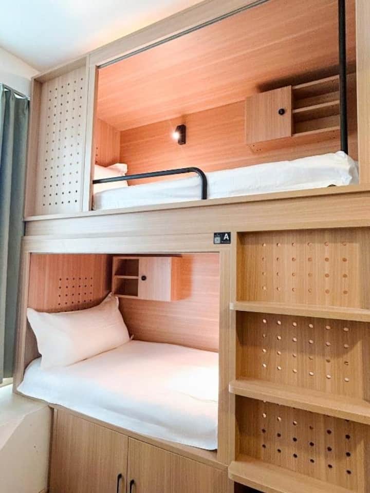 Quad Room, Four Single Bed - Room - Singapore