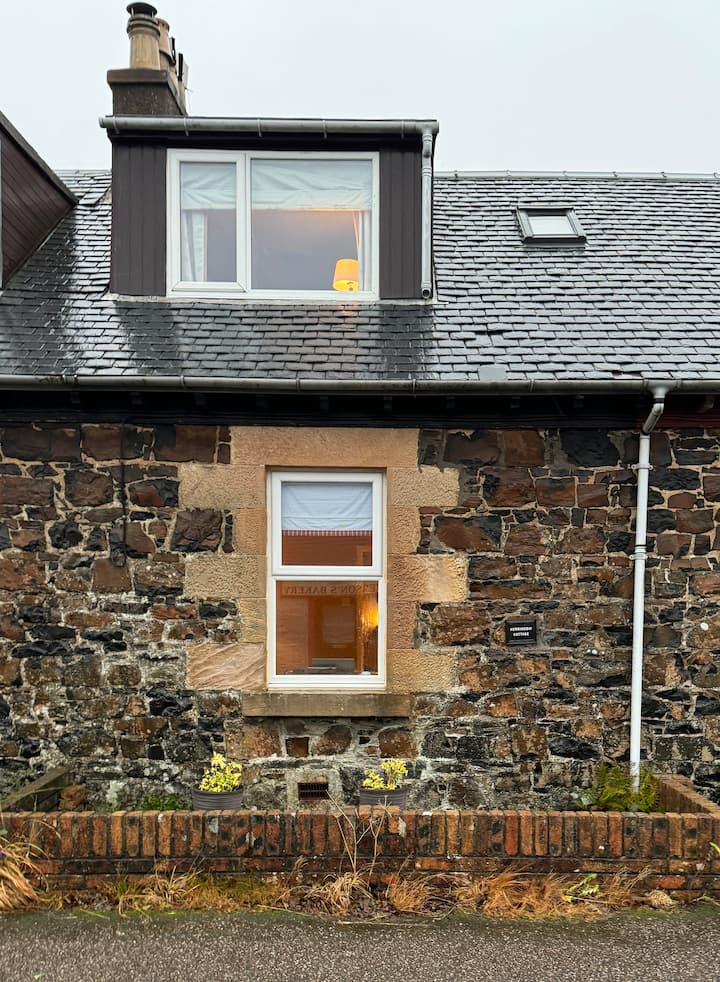 Herringbay Cottage - Carradale