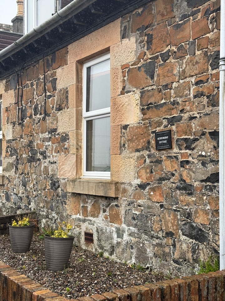 Herringbay Cottage - Carradale