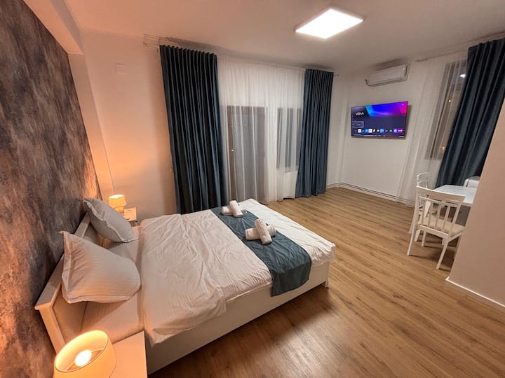 Stadium Side Rooms - Craiova