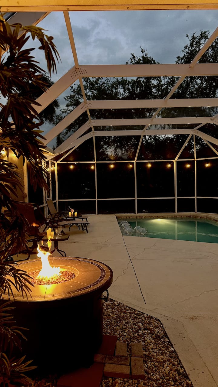 Relaxing Pool Home | Quiet Family Stay - Marco Island, FL