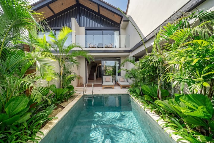 Tranquil Badung's 1br W Huge Pool & Beaches Nearby - Indonesia