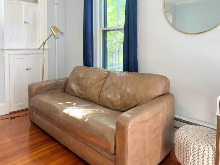 (Bb-2r) Cozy & Cute Back Bay Studio Near Fenway! - Boston, MA