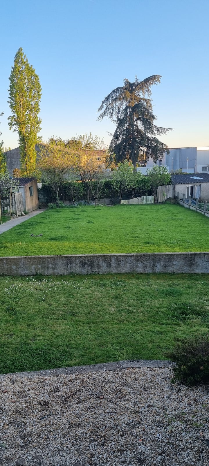 Espace Tente Proche Hellfest (Clisson) - Clisson