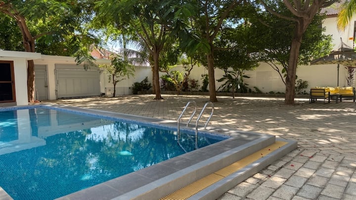 Apt 2 | Modern 2 Bhk Near Airport & Stone Town. - Zanzibar