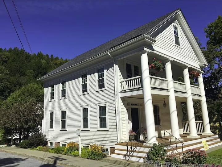 Artist Studio - 1br Apt In Stowe Village - Stowe, VT