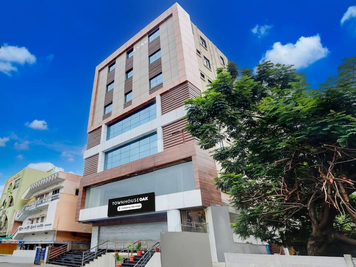 Jardin Public Townhouse Oak - Warangal