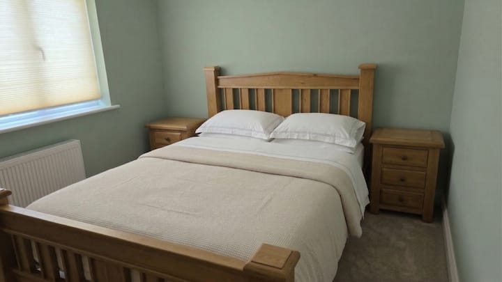 Grand Royal Guesthouse Ensuite Room - Celbridge