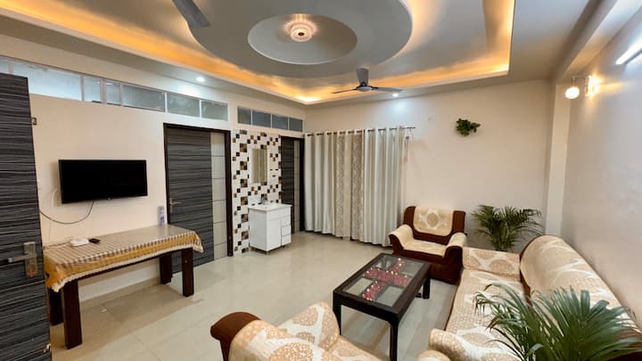 Home-like Apartment |Peaceful Family Stay | - India