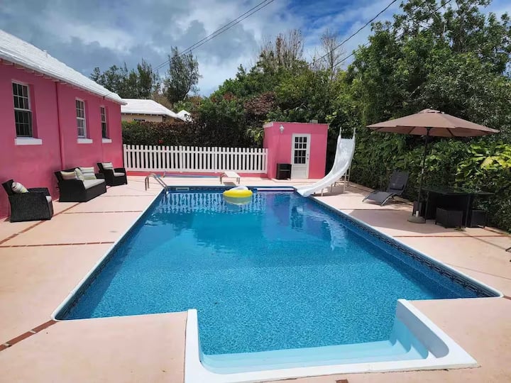A Pleasant Dream - Newly Renovated! - Bermuda