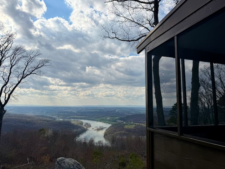 Cabin At The Gap | You Won't Believe The View! - Harpers Ferry, WV