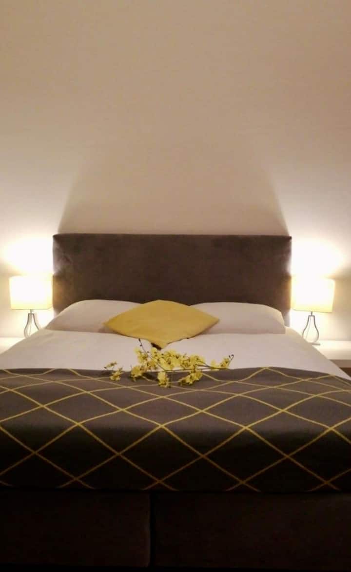 Apartment Central Mutters Innsbruck - Innsbruck