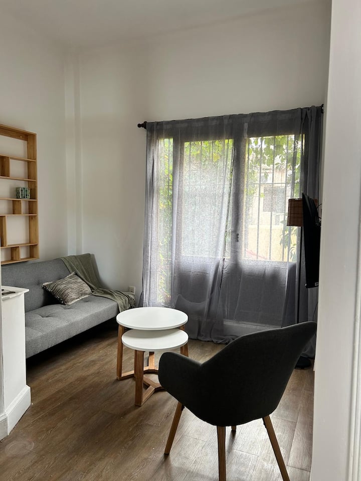 Lindo Apto En Pocitos, Cómodo Y En Zona Tranquila. - Montevideo