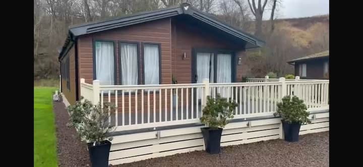 Thurston Manor-dunbar
3 Bedroom Lakeside Lodge - Dunbar