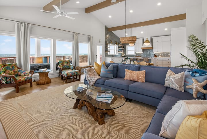 True Beachfront- Brand New Build With A Huge Deck - Port Aransas, TX