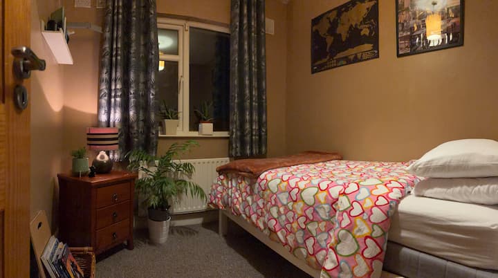 Comfy Room In Dublin - Close To Airport - Swords