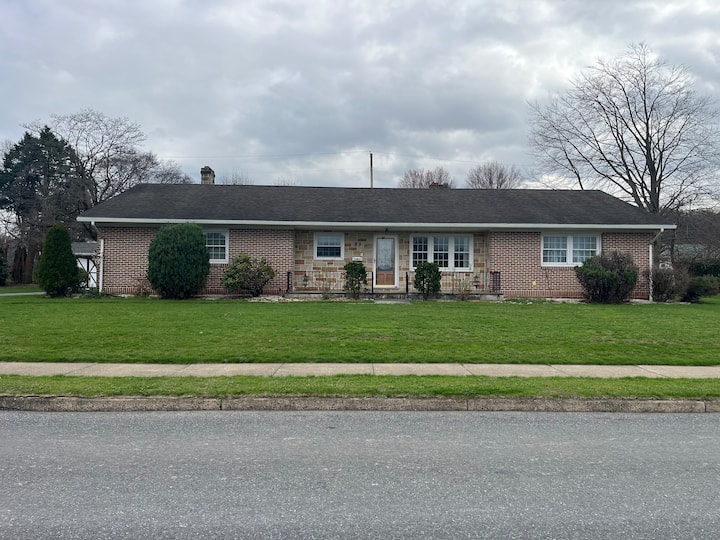 Market Down Airbb - Lewisburg, PA