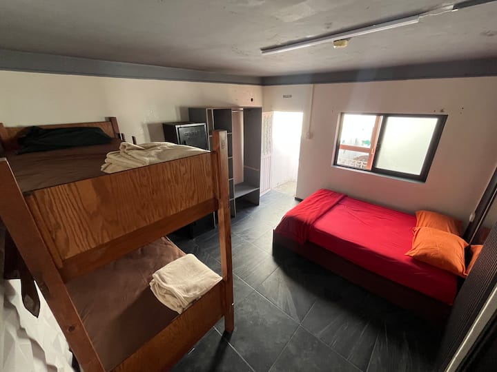 Hab. Privada C/ Baño Zona Centro - Aguascalientes