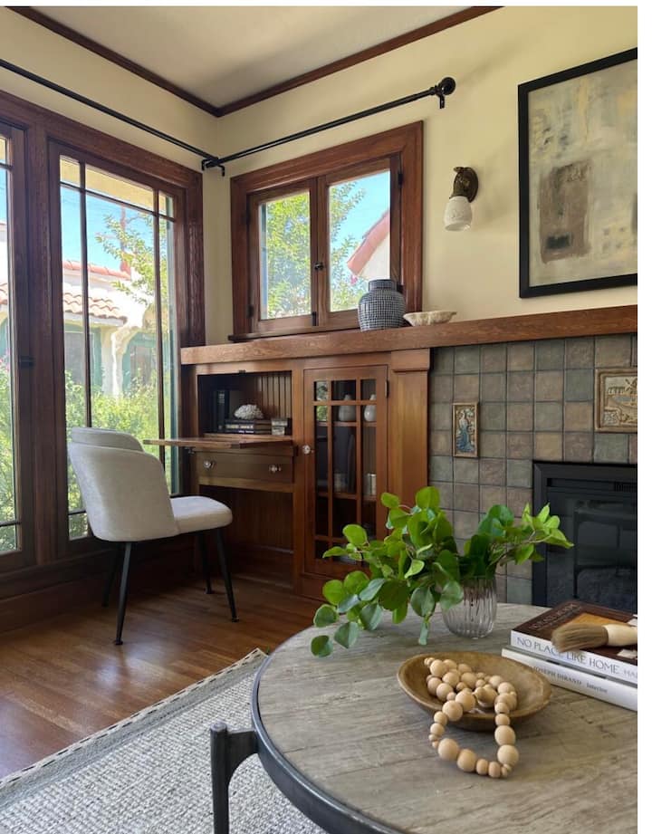 Hello Again - West Hollywood, CA