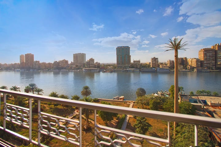 Huge Nile View Apartment | Ideal For Big Groups - Le Caire