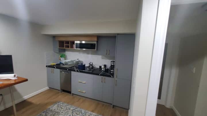 Cozy Private Basement Suite With Separate Entrance - Markham