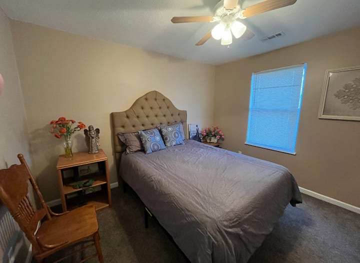 The One House - 엘리자베스타운