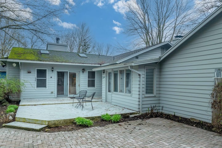 Home Walkable To Village+lake - Skaneateles, NY