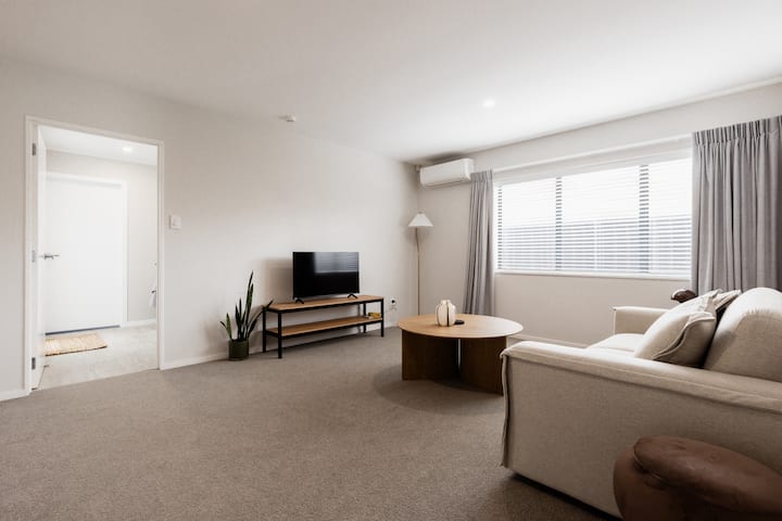 Lotus Ave Studio - 芒格努伊山