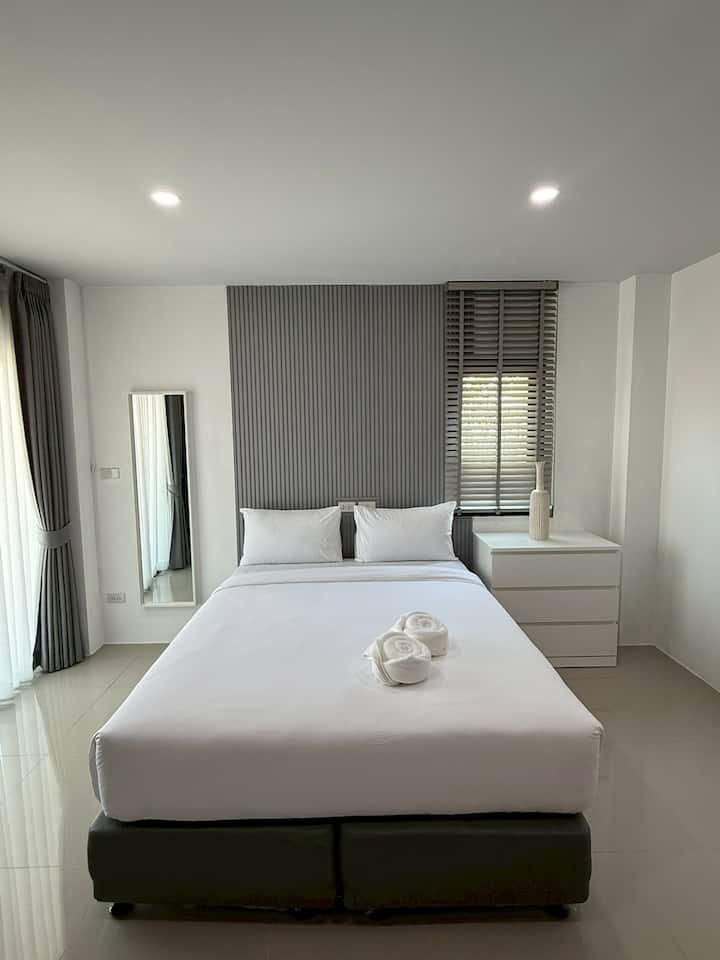 I Am Daily Mansion - Standard Room 8 - Pluak Daeng