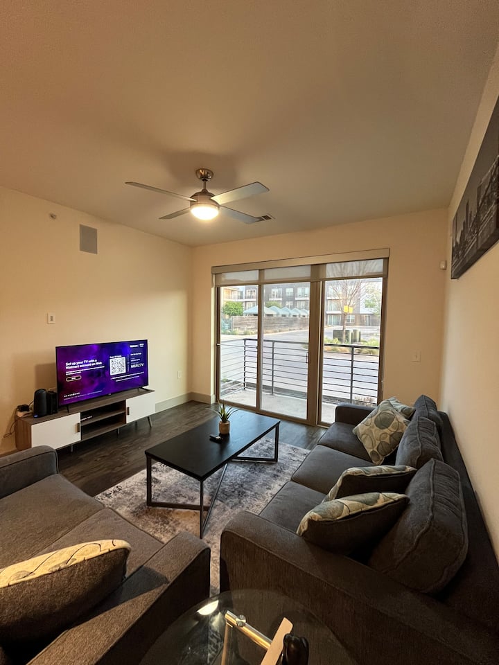 Fort Worth Gem Near Dickies Arena, Will Rogers&7th - Como - Fort Worth