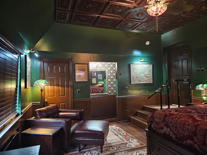 The Grand Master Suite @ The Avon Rose House - カー・ダレーン, ID