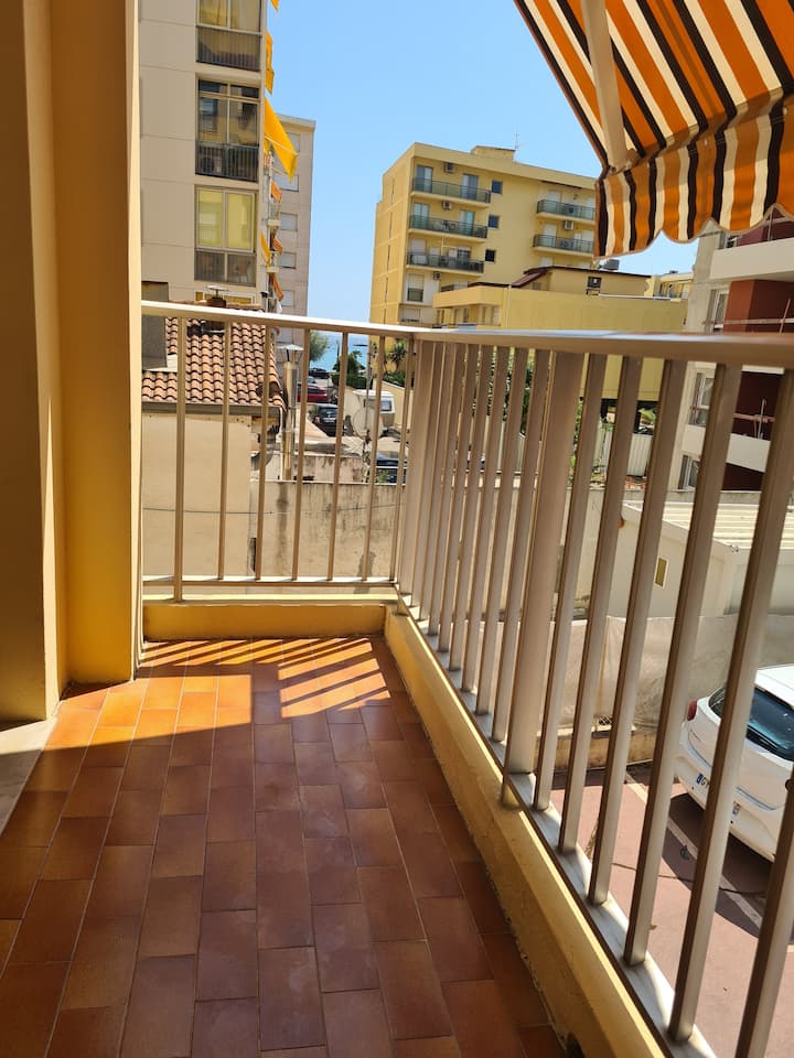 Grand Studio F1  Avec Balcon Entre Menton/monaco - Roquebrune-Cap-Martin