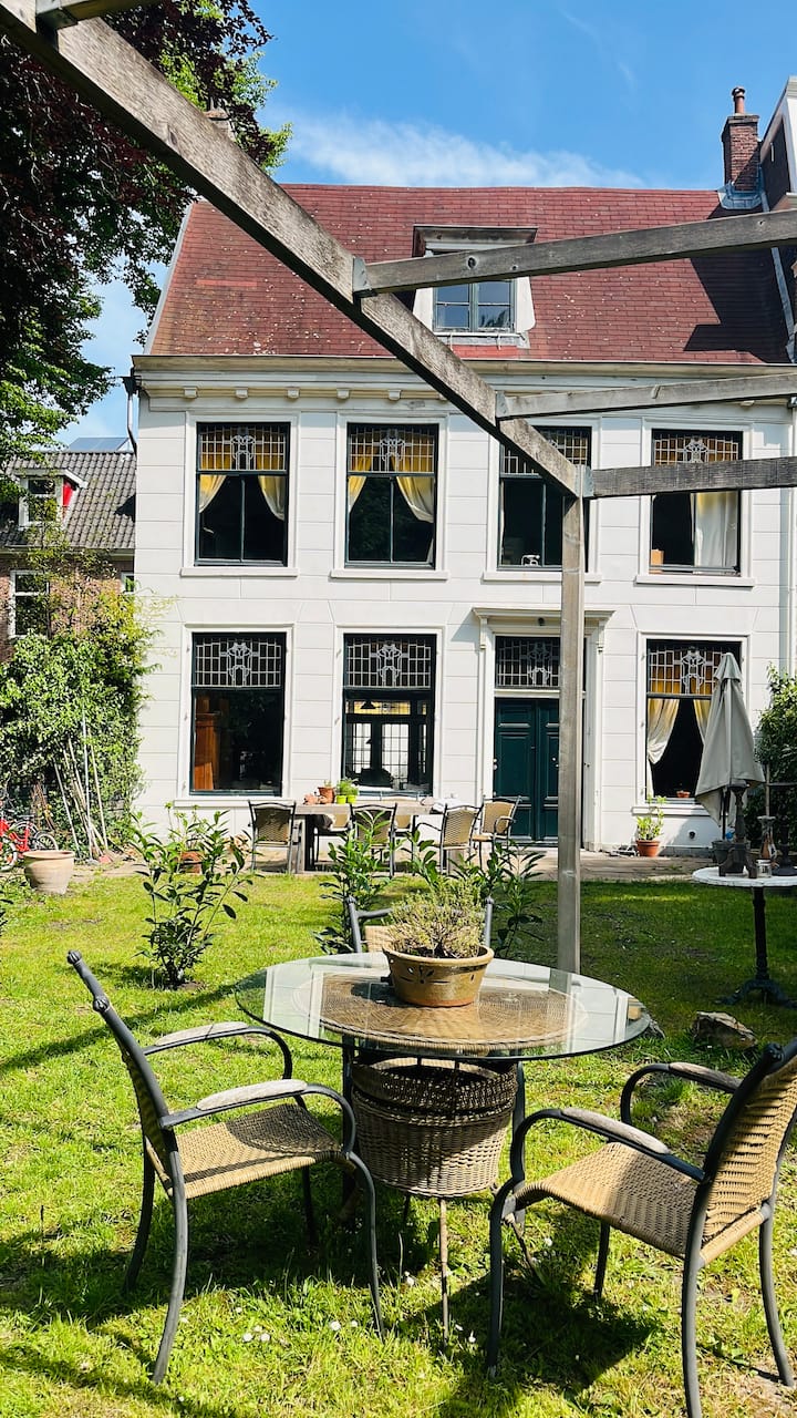 18th Cent. Family Home. 20 Min - Beach & Amsterdam - Haarlem