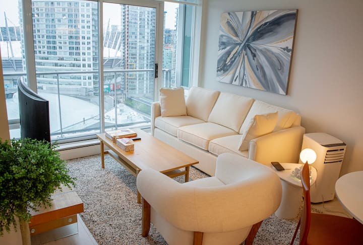 Brand New 1br For 5 Ppl, River And Stadium View - North Vancouver