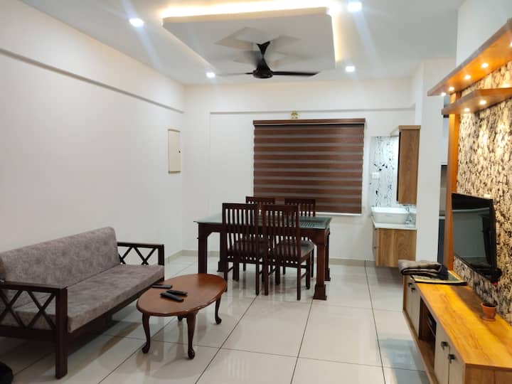 2 Bhk Fully Furnished Service Apartment - Kochi, India