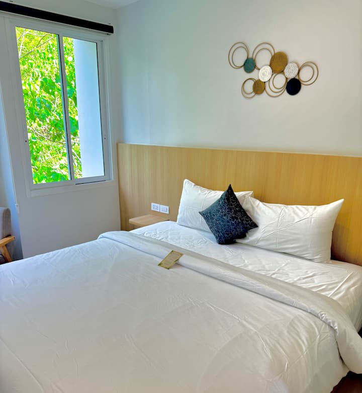 Couples | Quiet King Room Near Beach & Tours - Ao Nang