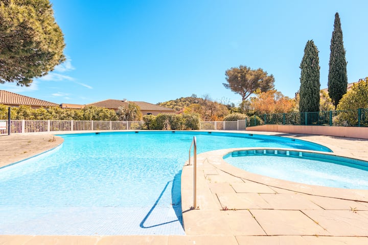 Cosy T2 Au Coeur De La Croix-valmer Avec Piscine - Plage de Pramousquier