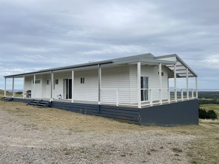 Sefton - Views To Wilsons Prom - Foster