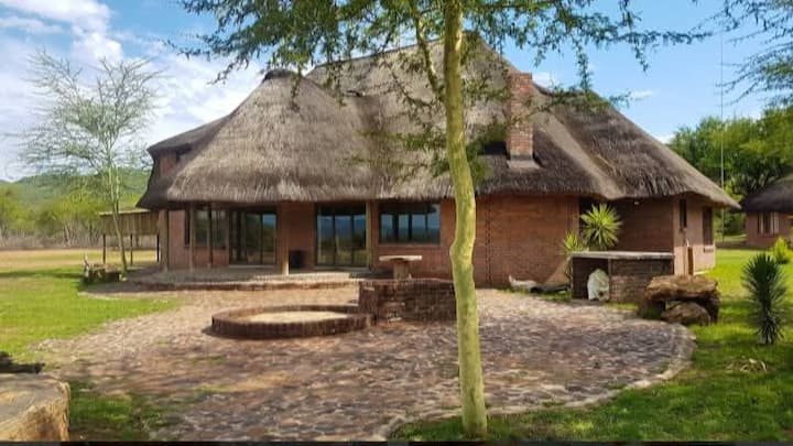 Big Family Bushveld Getaway Sable - Thabazimbi