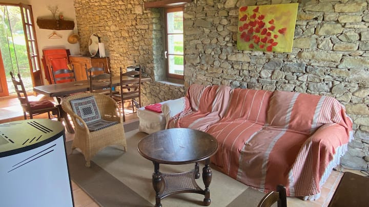 Gîte Plein Champs En Drôme Provençale - Dieulefit