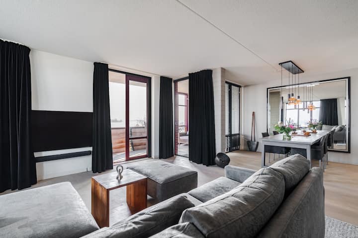 Kleine Penthouse Met Vrij Uitzicht Over Het Meer - Flevoland