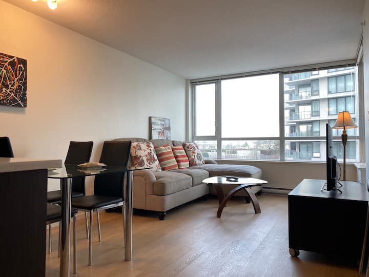 Near Richmond Center 1bed Apartment - Richmond