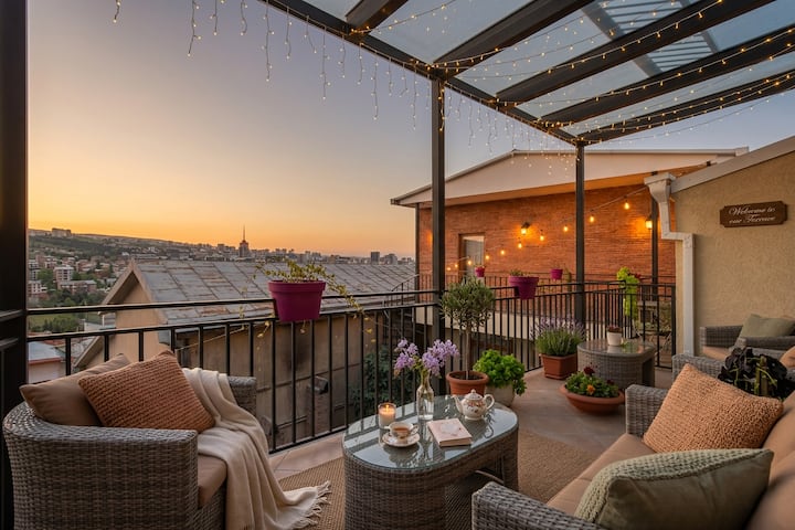 Krvl Hotel - Tbilisi