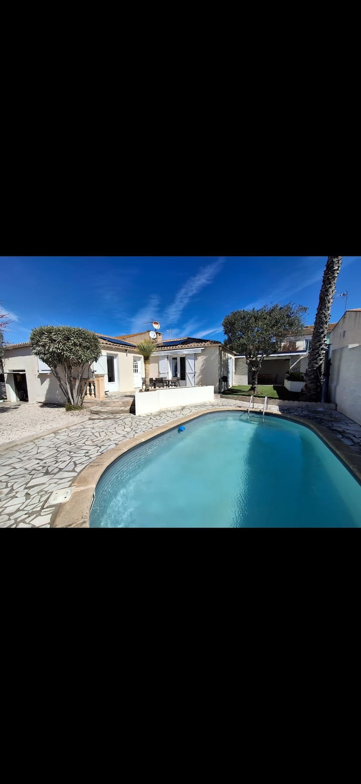 Villa Avec Piscine Et Cuisine D’été - Béziers