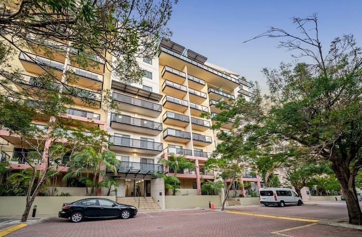 Elegant Mounts Bay Walk To Kings Park & Swan River - Perth