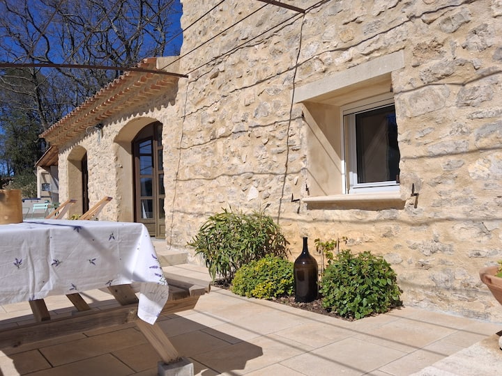 Charmante Maison Avec Grand Jardin, Vue Dégagée - Apt