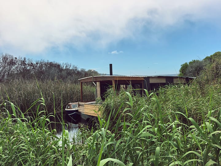 Noah's Raft - House Boat - Pearly Beach